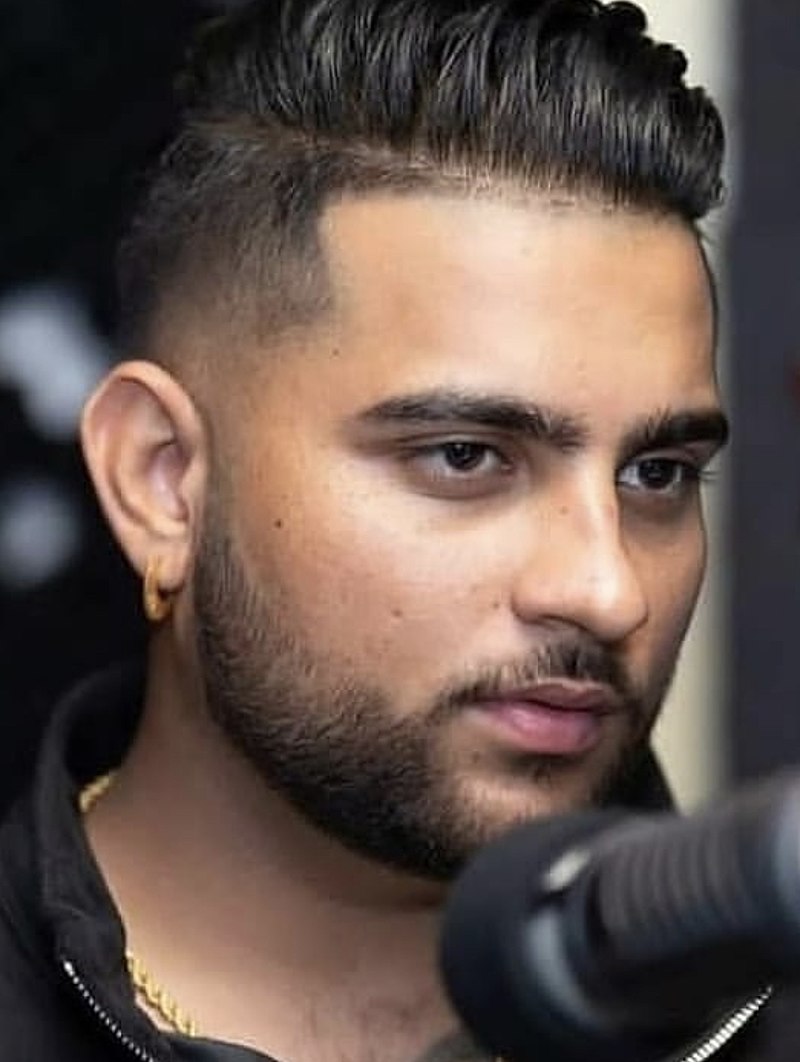 TOP PUNJABI SINGERS - Therichpost